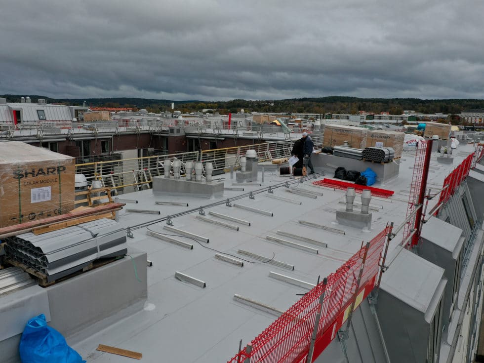 Photovoltaic mounting for PVC roofs: Roof-Solar Tilted PVC